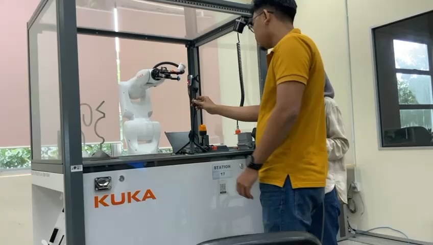 human-robot detection Object Detection Dataset and Pre-Trained Model by Object detection at ...