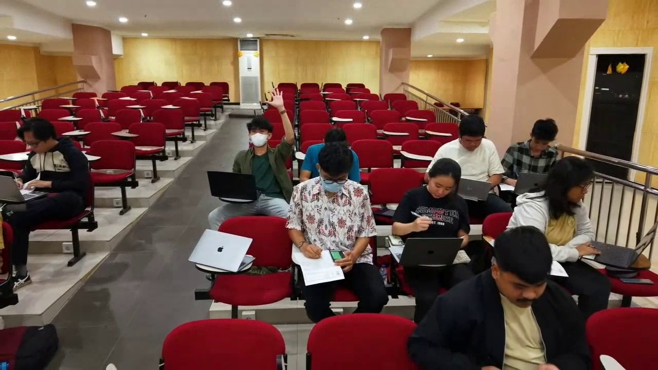 Face Detection Object Detection Dataset by fheriuhebWICWI