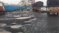 Potholes detection in Rainy condition - Roboflow Universe