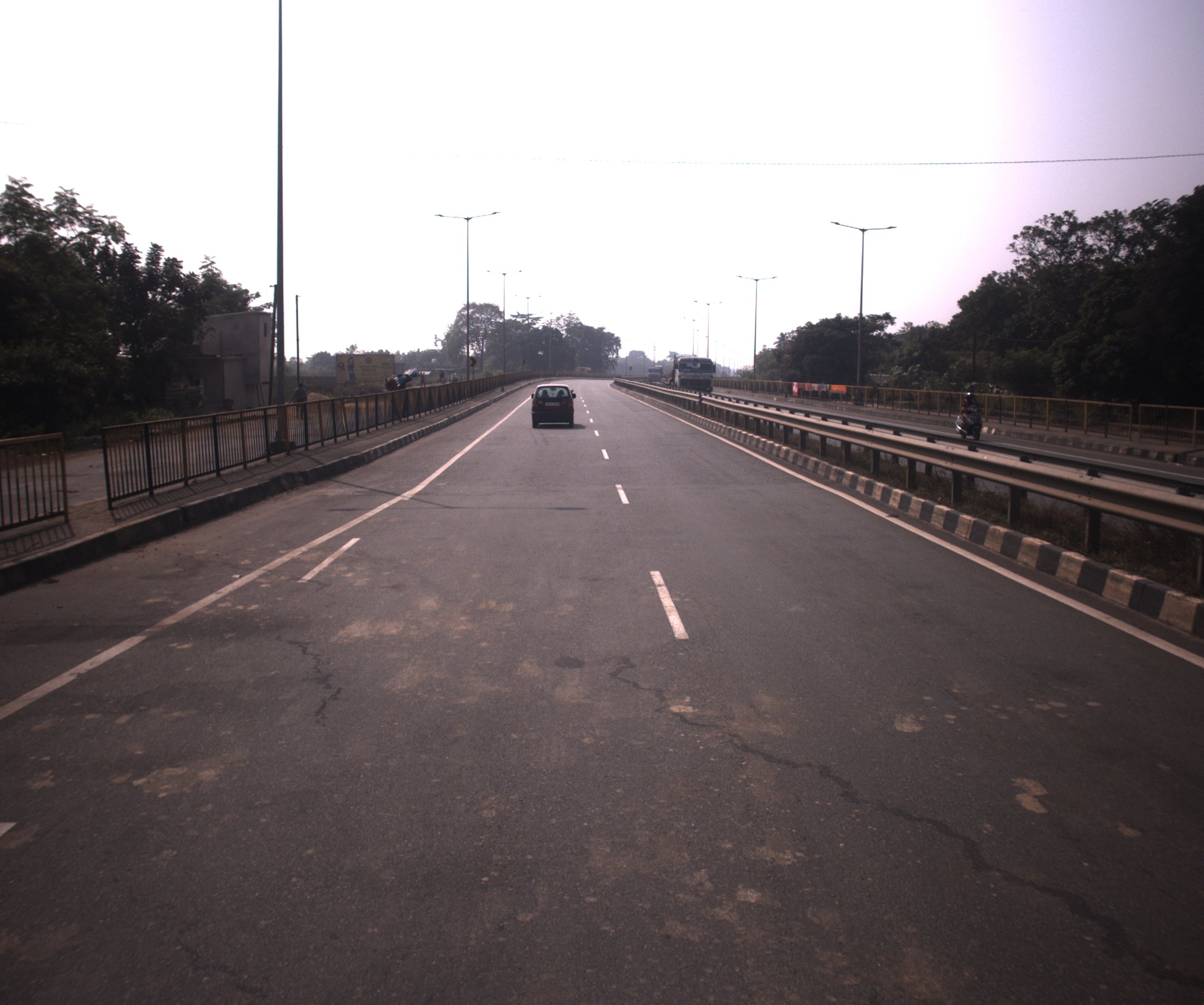 Metal_RcC_median_GUIDE Instance Segmentation Dataset and Pre-Trained ...