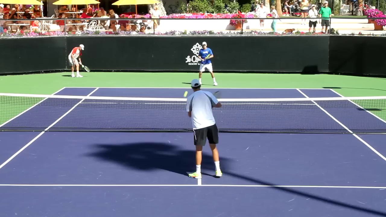 Tennis analysis Object Detection Model by Joey Wan