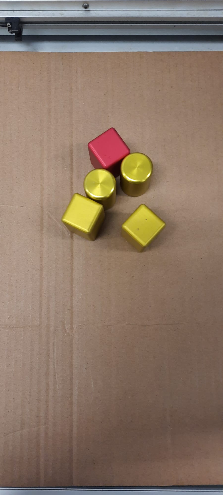 70 IMAGES NORMAL Object Detection Dataset by er