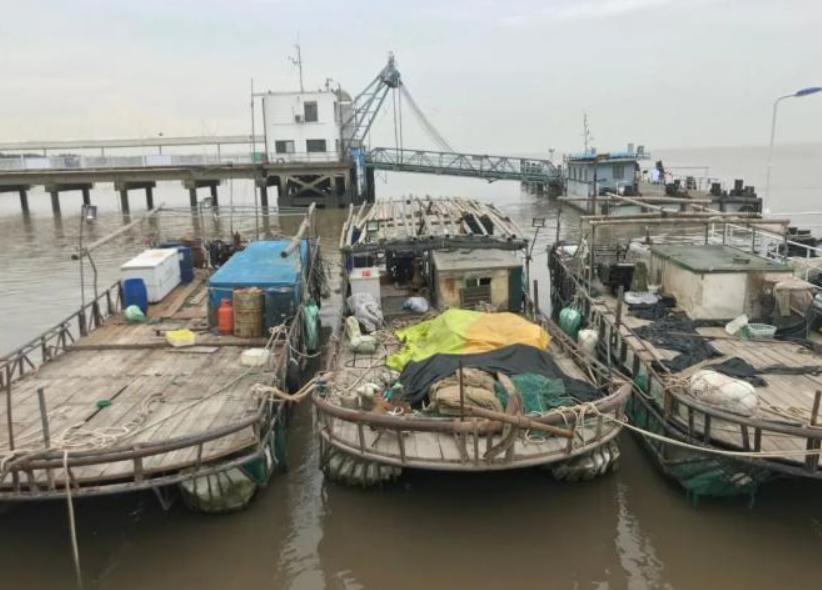 ship or float Object Detection Dataset and Pre-Trained Model by raven