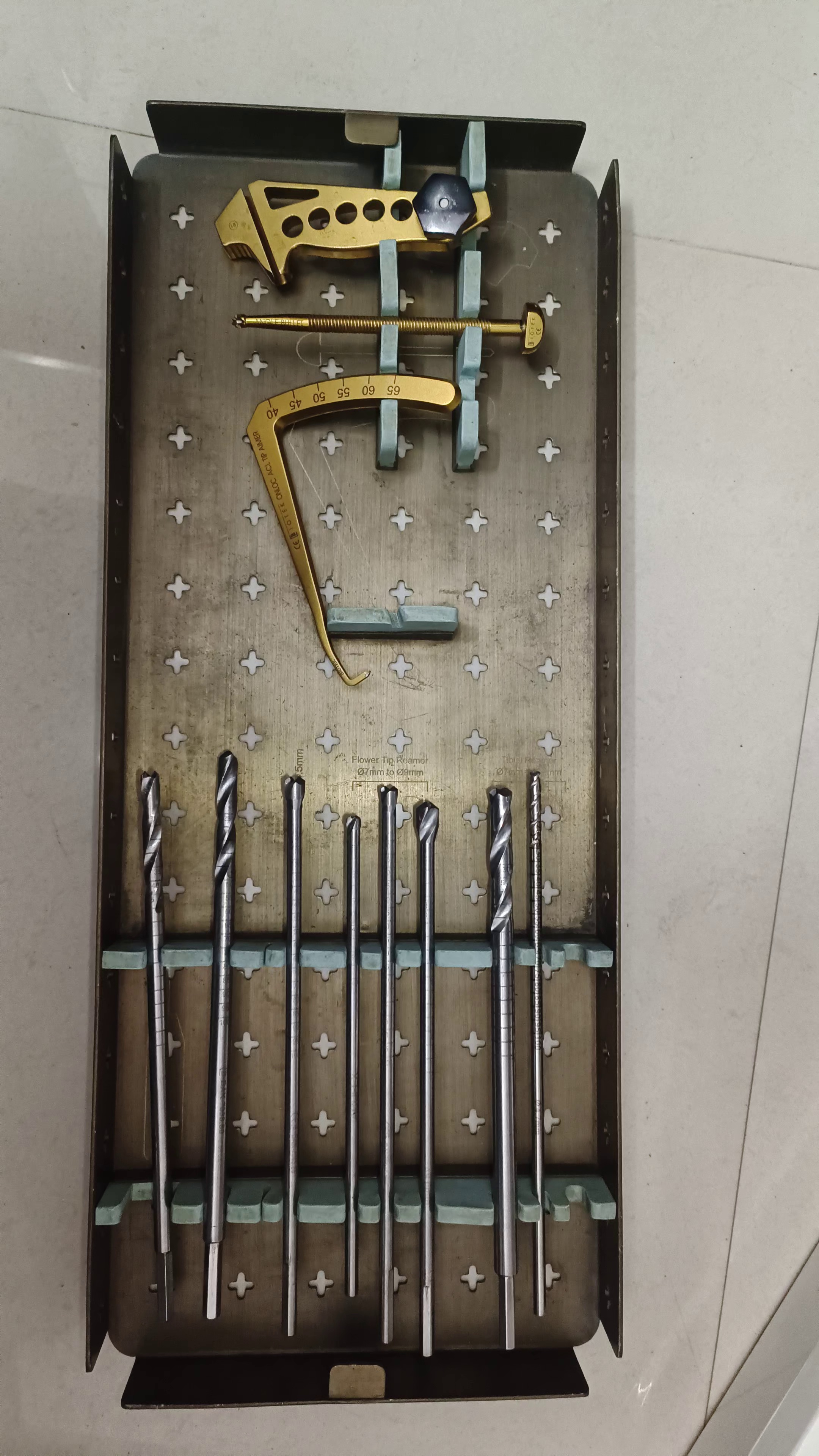 Tools Instance Segmentation Model by Tools