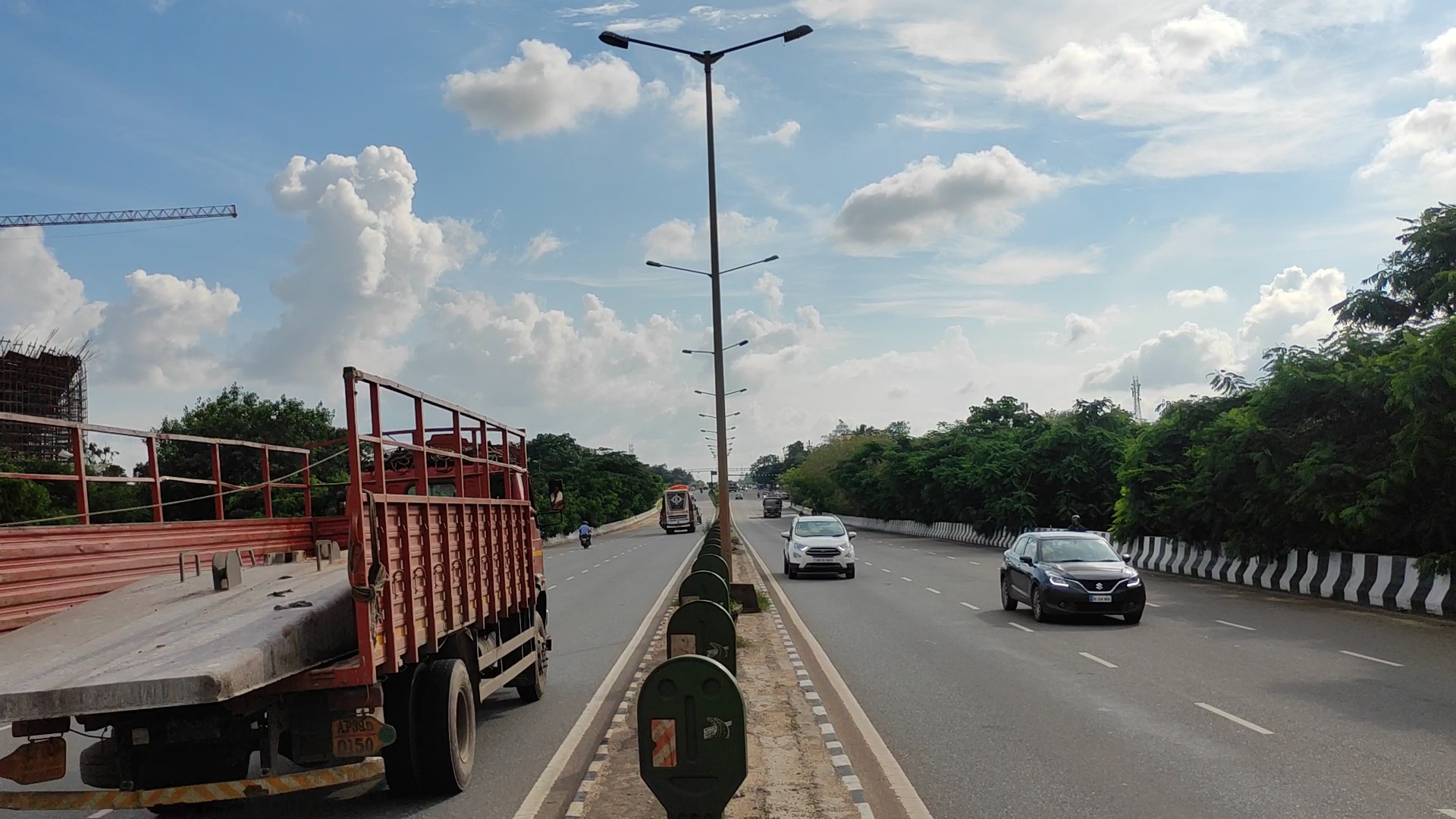 LPR Object Detection Dataset and Pre-Trained Model by university of moratuwa