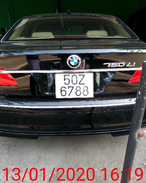 Detect License Object Detection Dataset by Hanoi University of Science and Technology