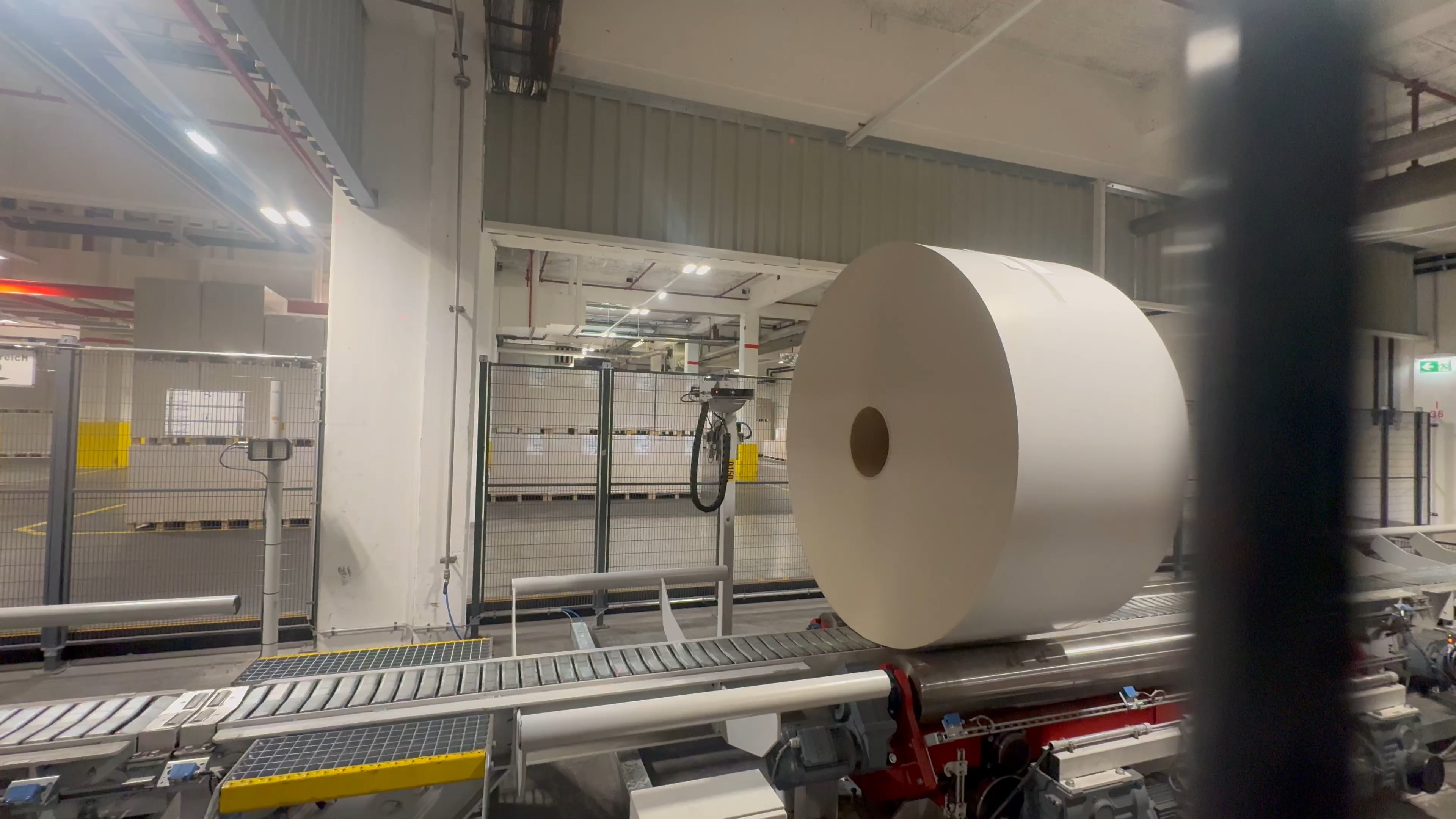 Papierrollen Erkennung Object Detection Dataset and Pre-Trained Model by Labelzone