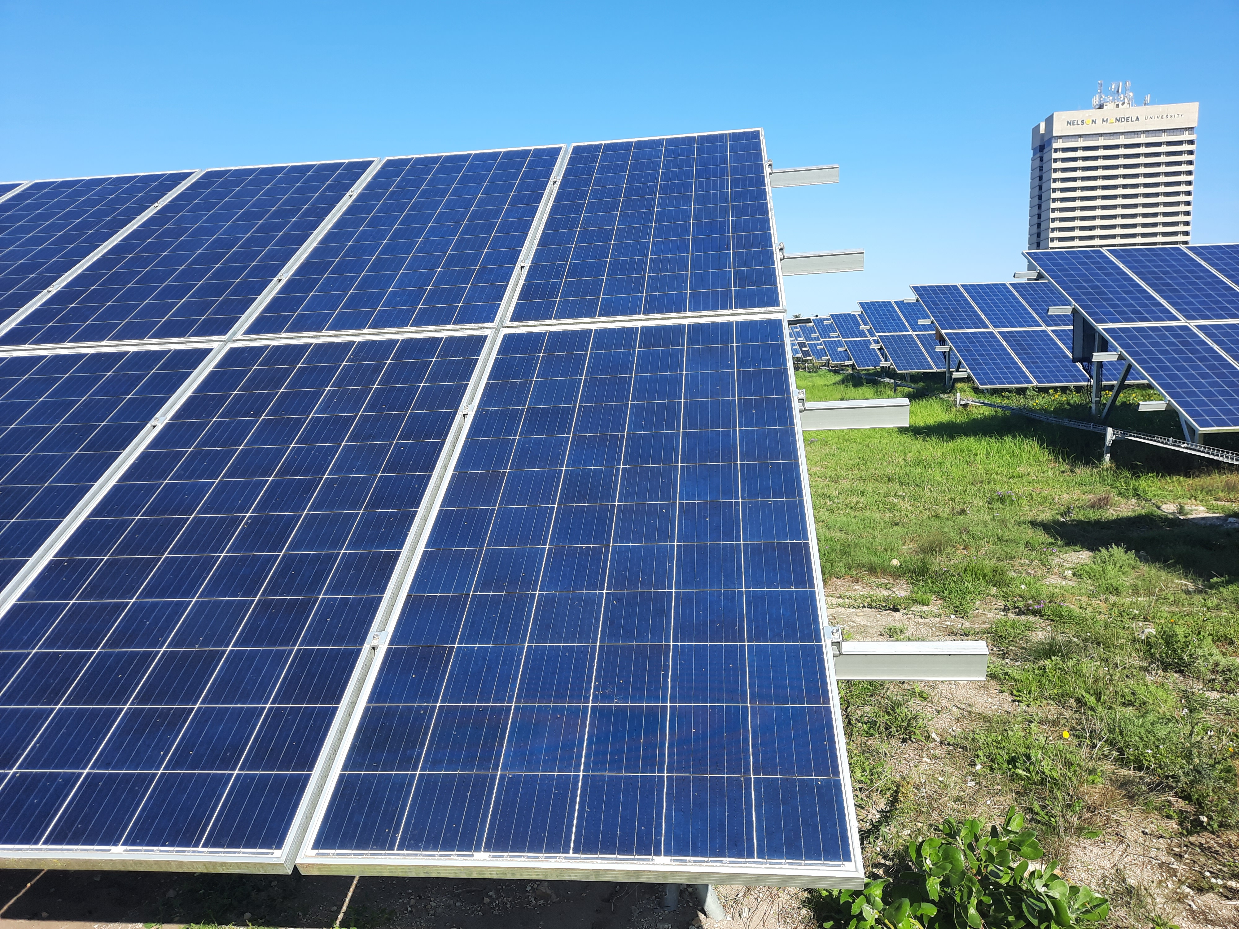 Solar panel detection Object Detection Model by Arries Projects
