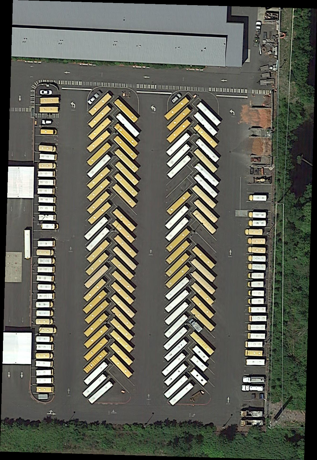 yolo_obb_project_2 Instance Segmentation Model by Utkws