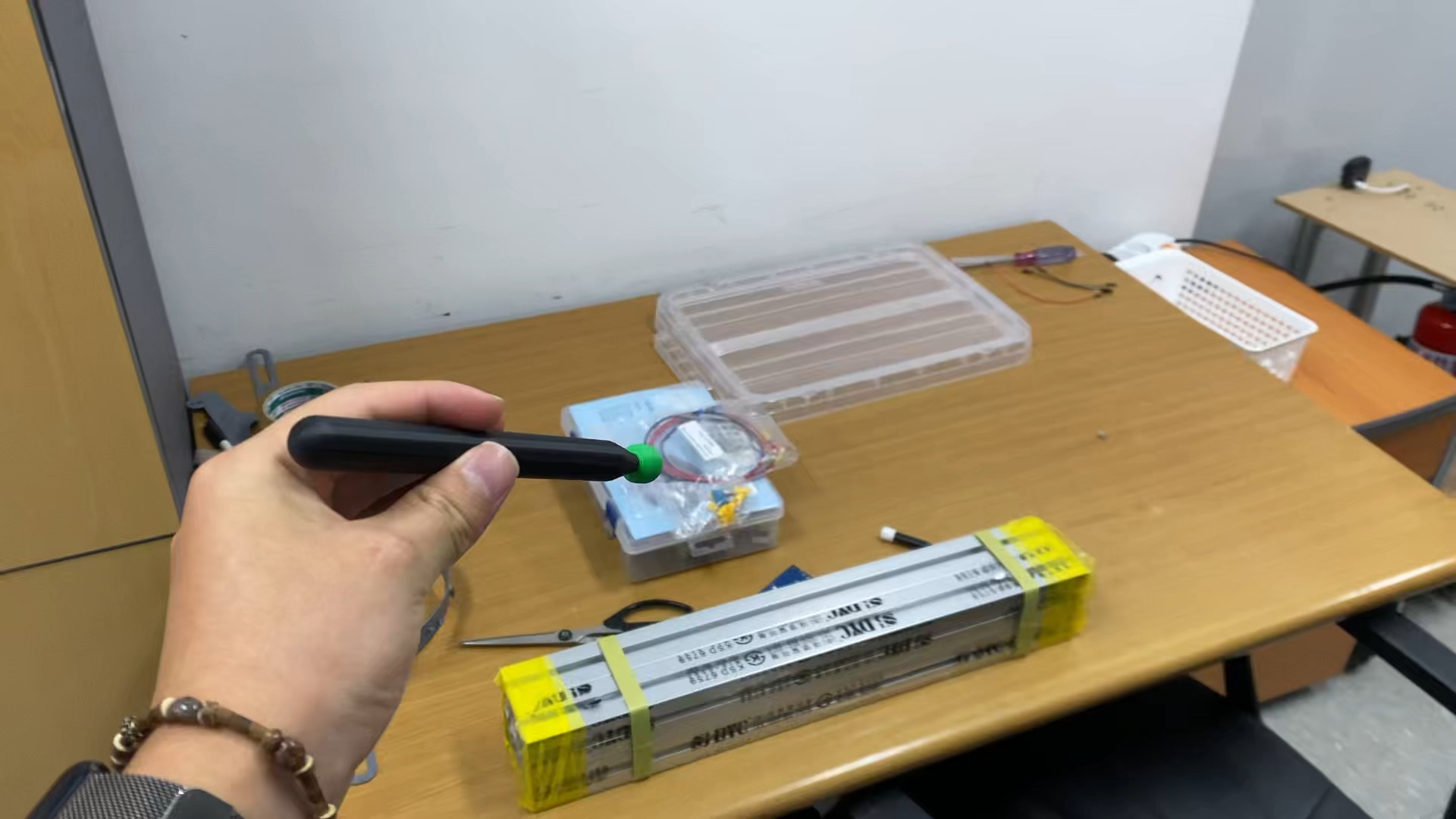 pen_seg Object Detection Dataset and Pre-Trained Model by Jhyoon