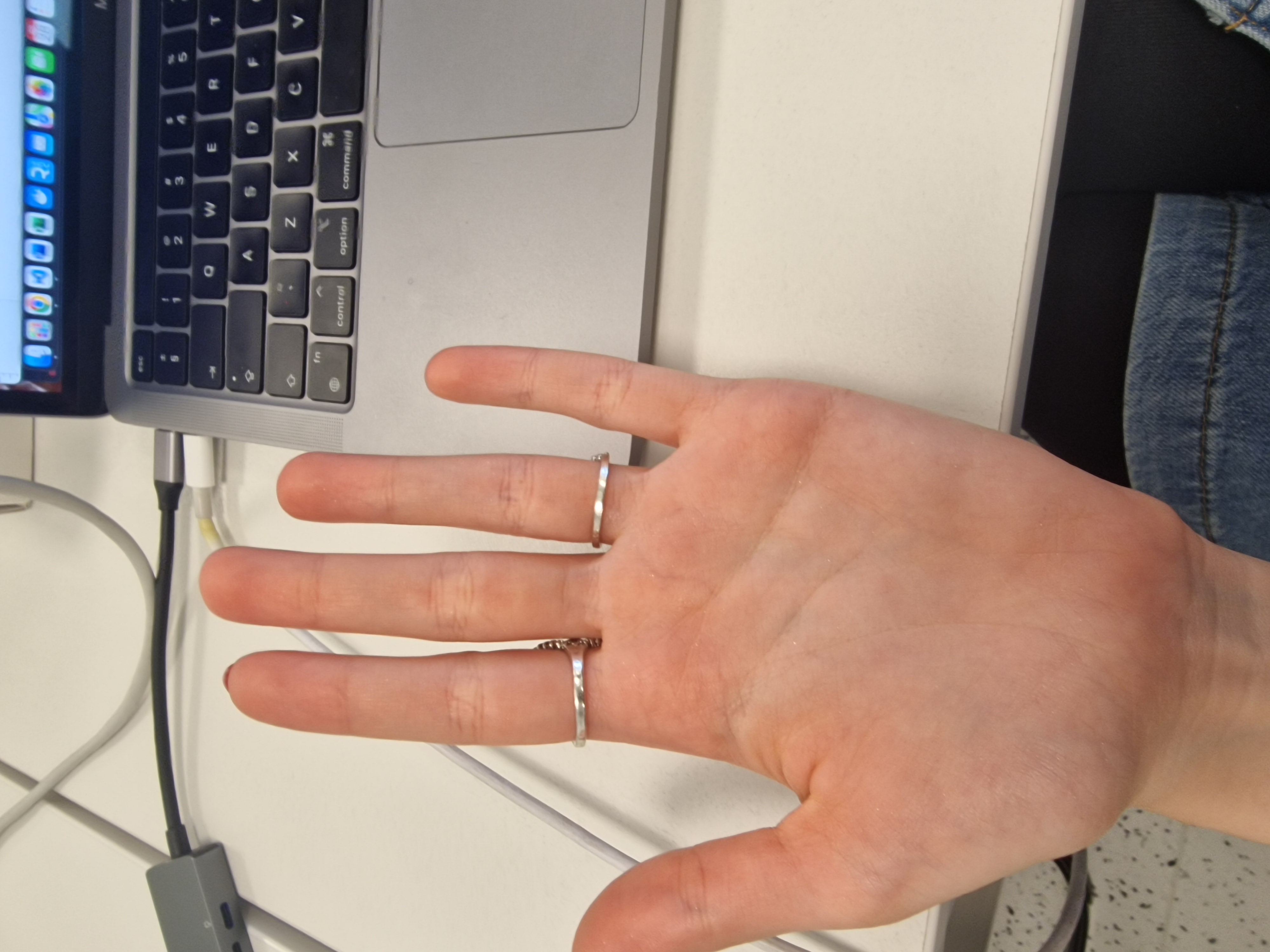 HandsDetection Object Detection Dataset and Pre-Trained Model by mySpace