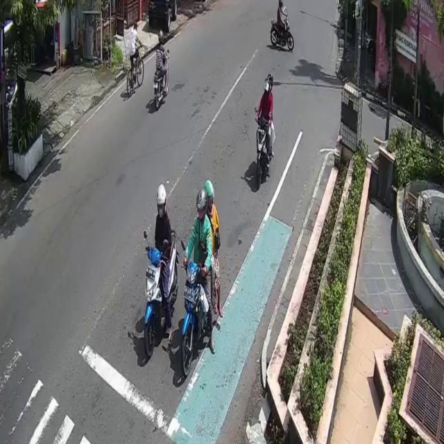 2 add cctv Object Detection Model by skrips