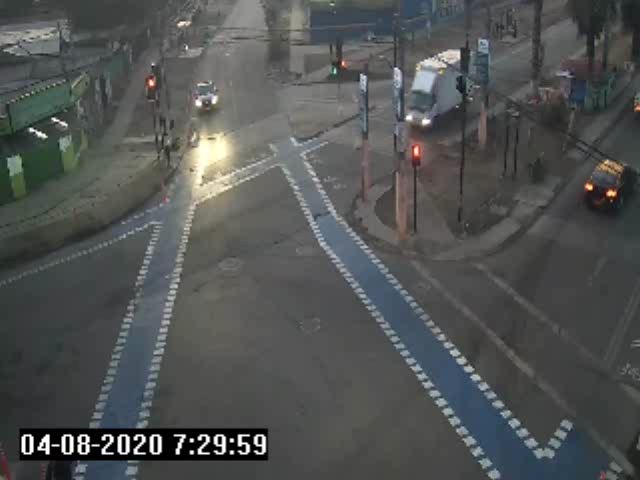 trucks_extra Object Detection Dataset by Javier Carrasco