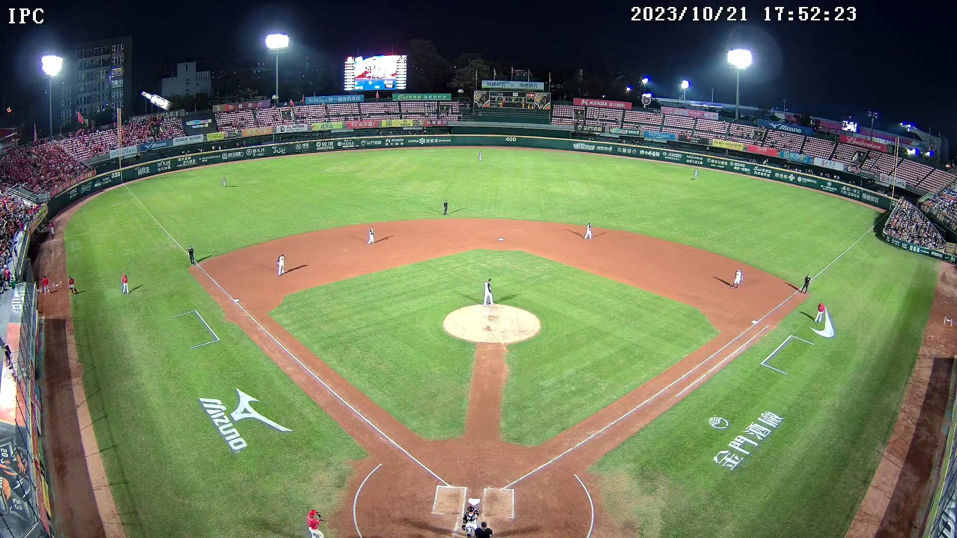 baseball-player-CPBL Instance Segmentation Dataset by BirdEye