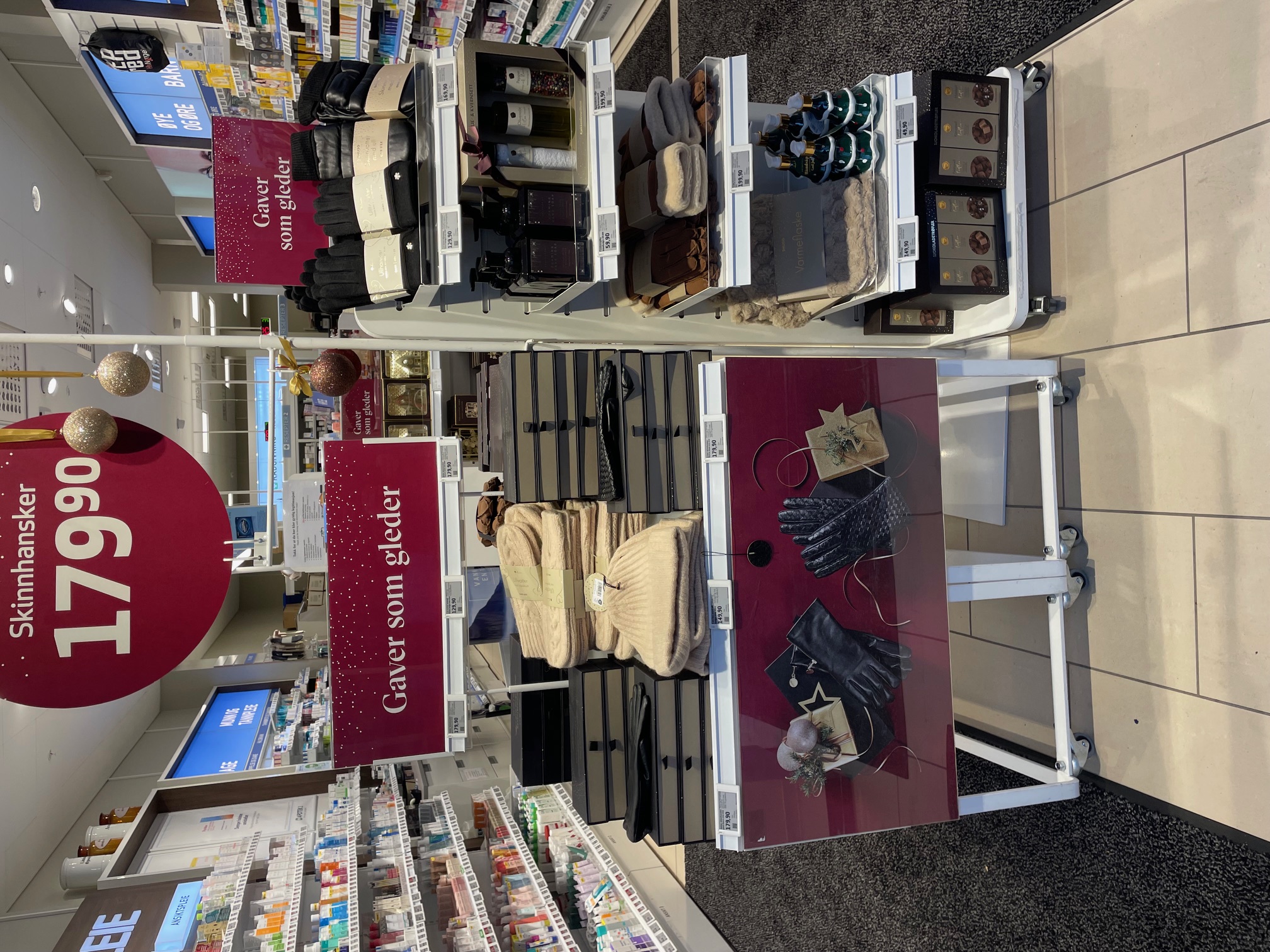 Pharmacy SKU Detection 2 All Object Detection Model by umut cinar