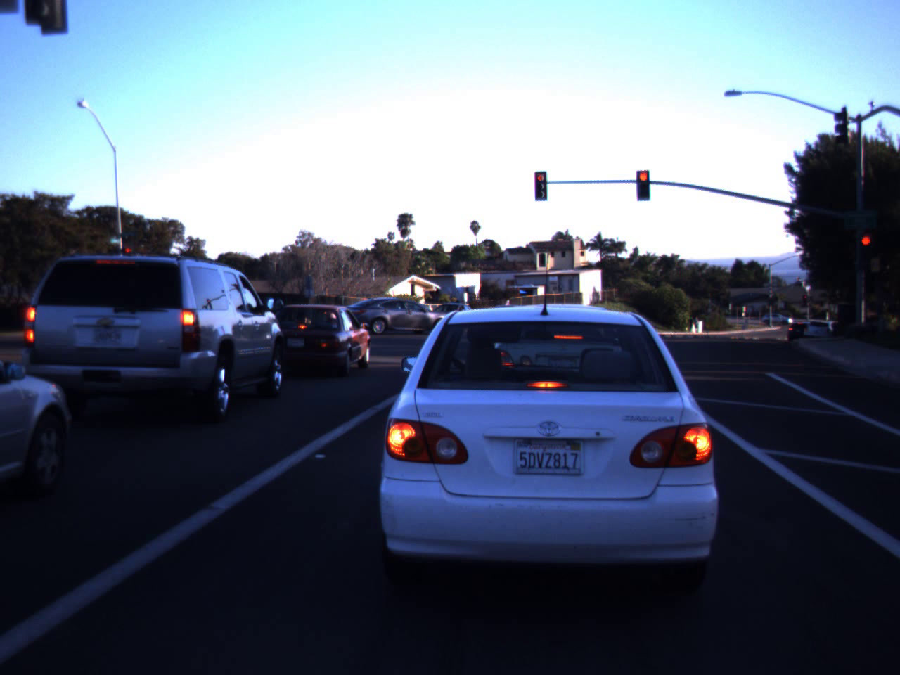 Traffic light v2 Object Detection Model by niramol