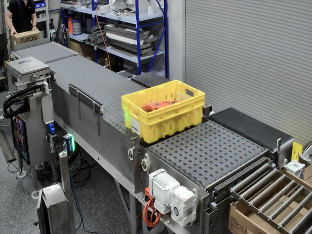 Carton detection Object Detection Model by Midz
