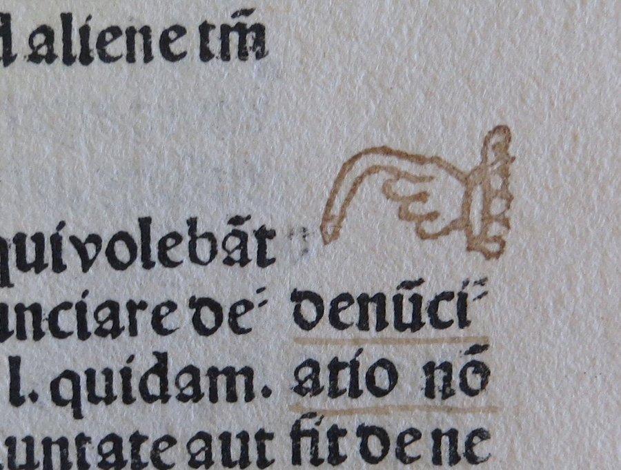 Manicule Object Detection Model by Manicule