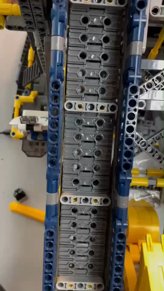 rocas_lego_v1 Object Detection Dataset and Pre-Trained Model by mph