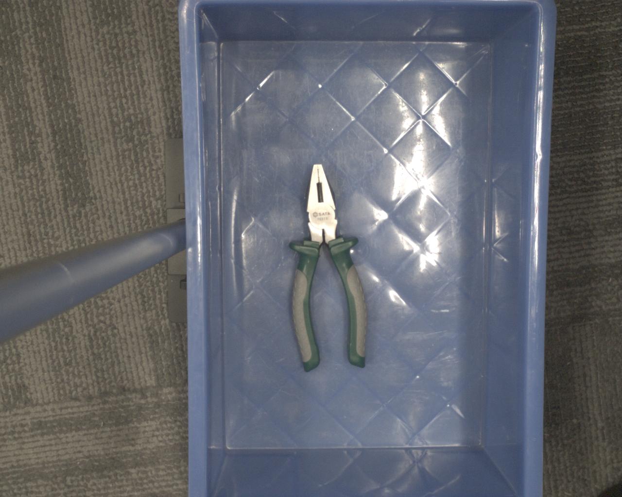 tool Object Detection Dataset by yolo