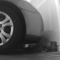 full vs flat tire Object Detection Model by YOLOv8