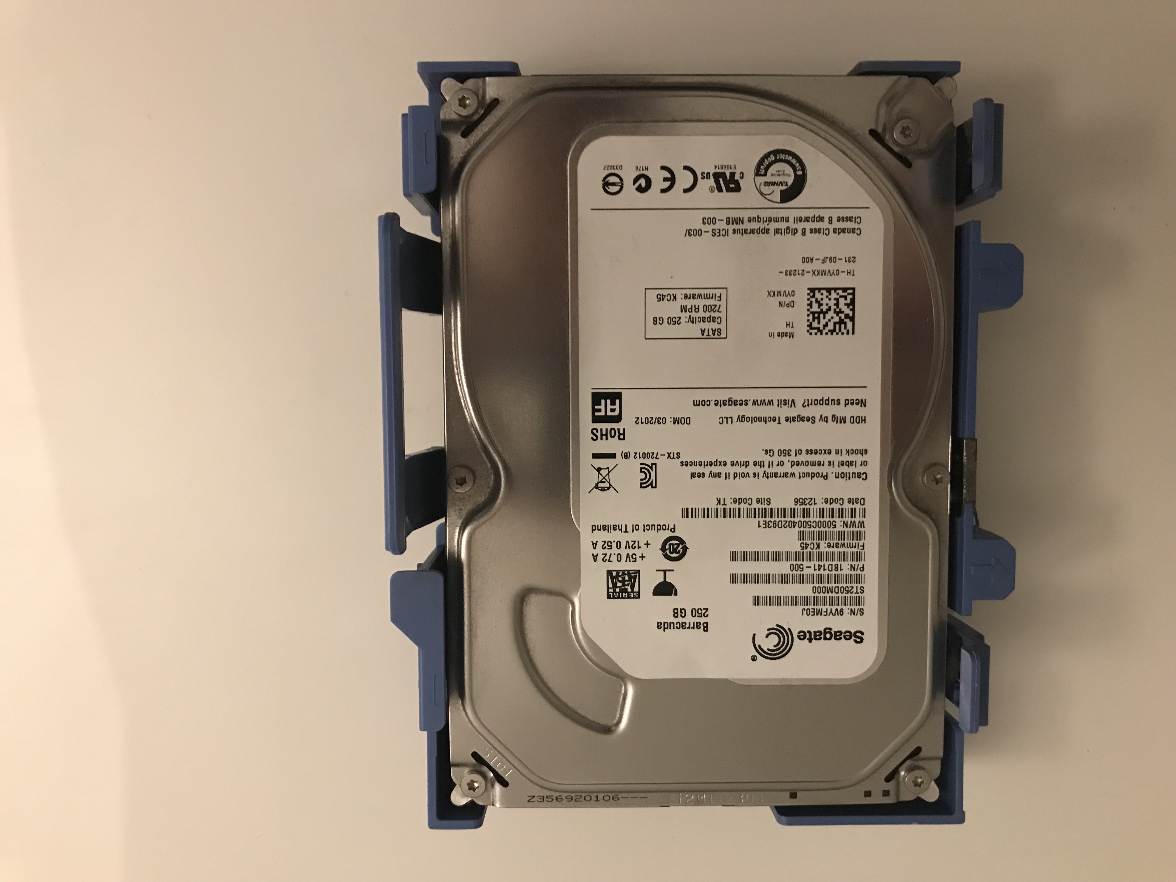 Hard Drive Object Detection Model (v3, Hard Drive 2) by Theodorus ...