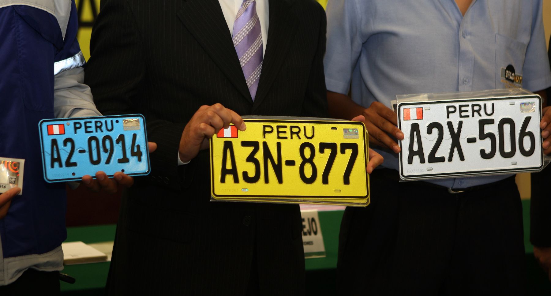 Peru License Plate Object Detection Model by Algoritmos