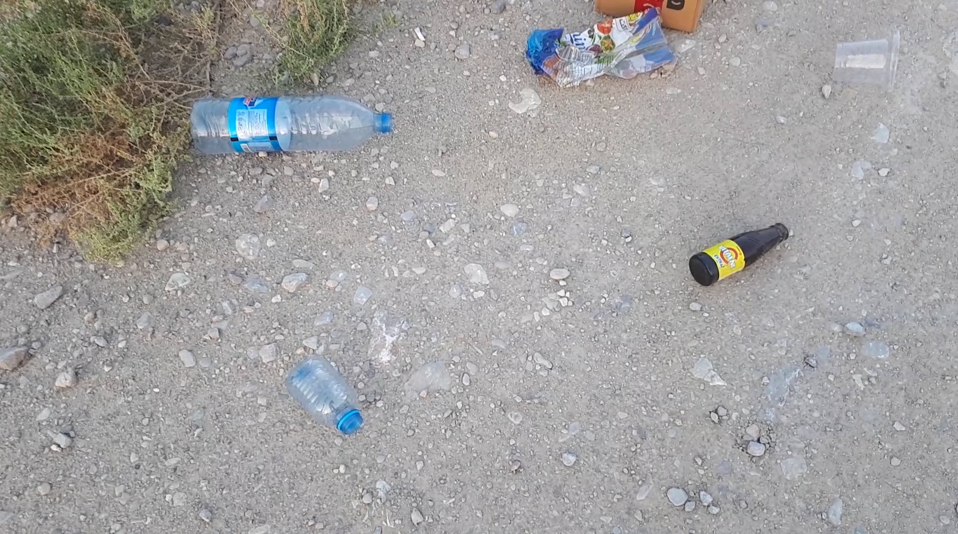 trash_segmentation_dataset1_video Instance Segmentation Dataset by Sara Najafi