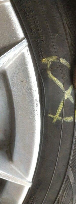tire-damage-bulge Instance Segmentation Dataset by tiredamage