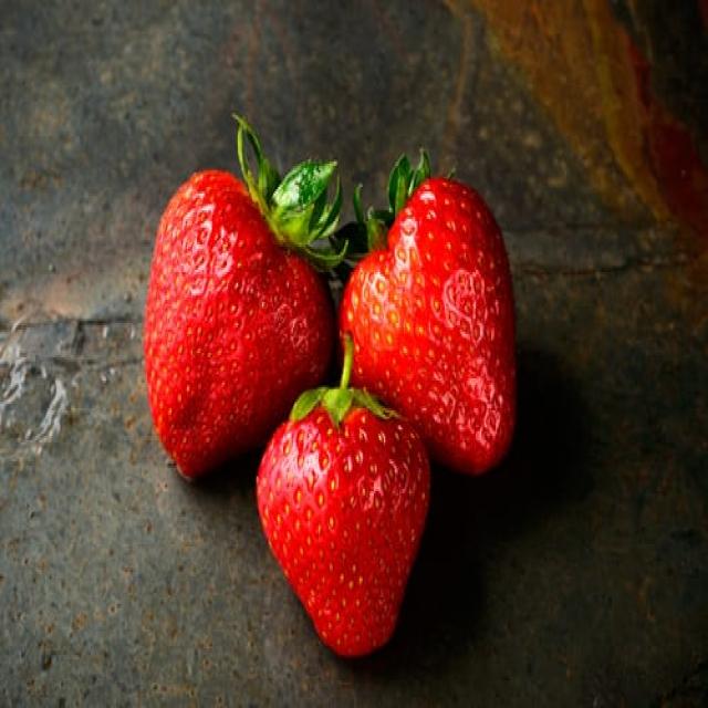 Strawberry Pose Detection Keypoint Detection Dataset By Harvesting