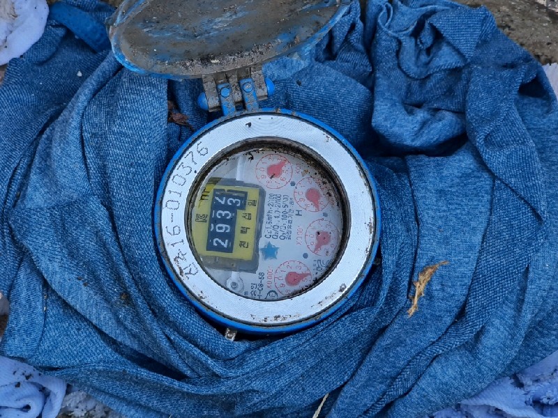 Yolo Meter Dataset 724 Instance Segmentation Dataset And Pre Trained