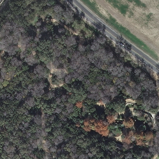 Aerial images(512x512) Object Detection Model (v6, 2022-11-02 11:53am ...