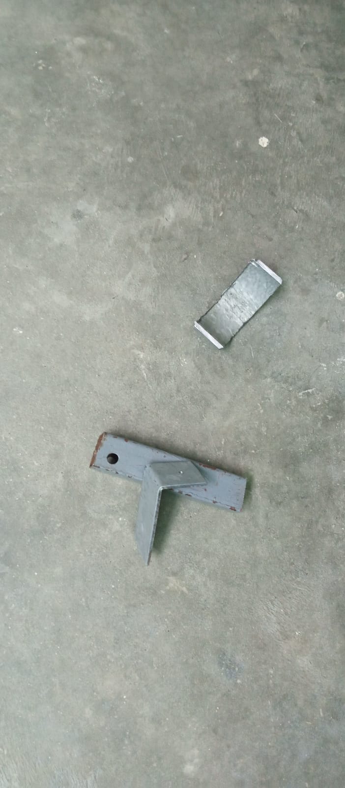 Airport Runway Debris Detection Object Detection Dataset By Helmet Detection