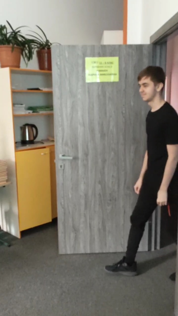 school (school-bf8fw) - Roboflow Universe