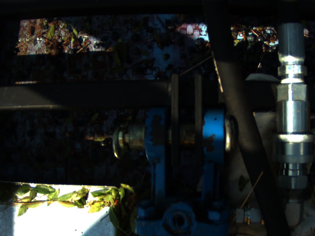 Conveyor Debris Object Detection Dataset by Debris Detection