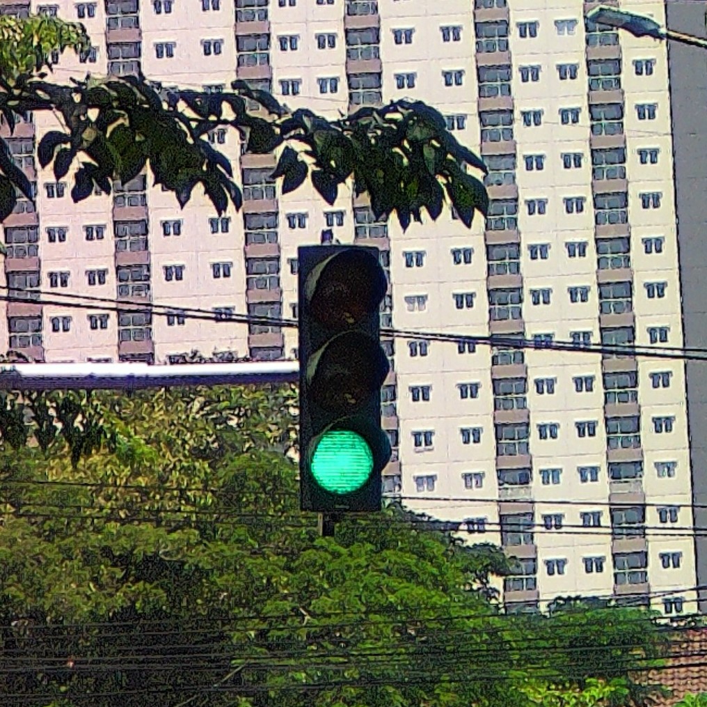 Car and people - Roboflow Universe