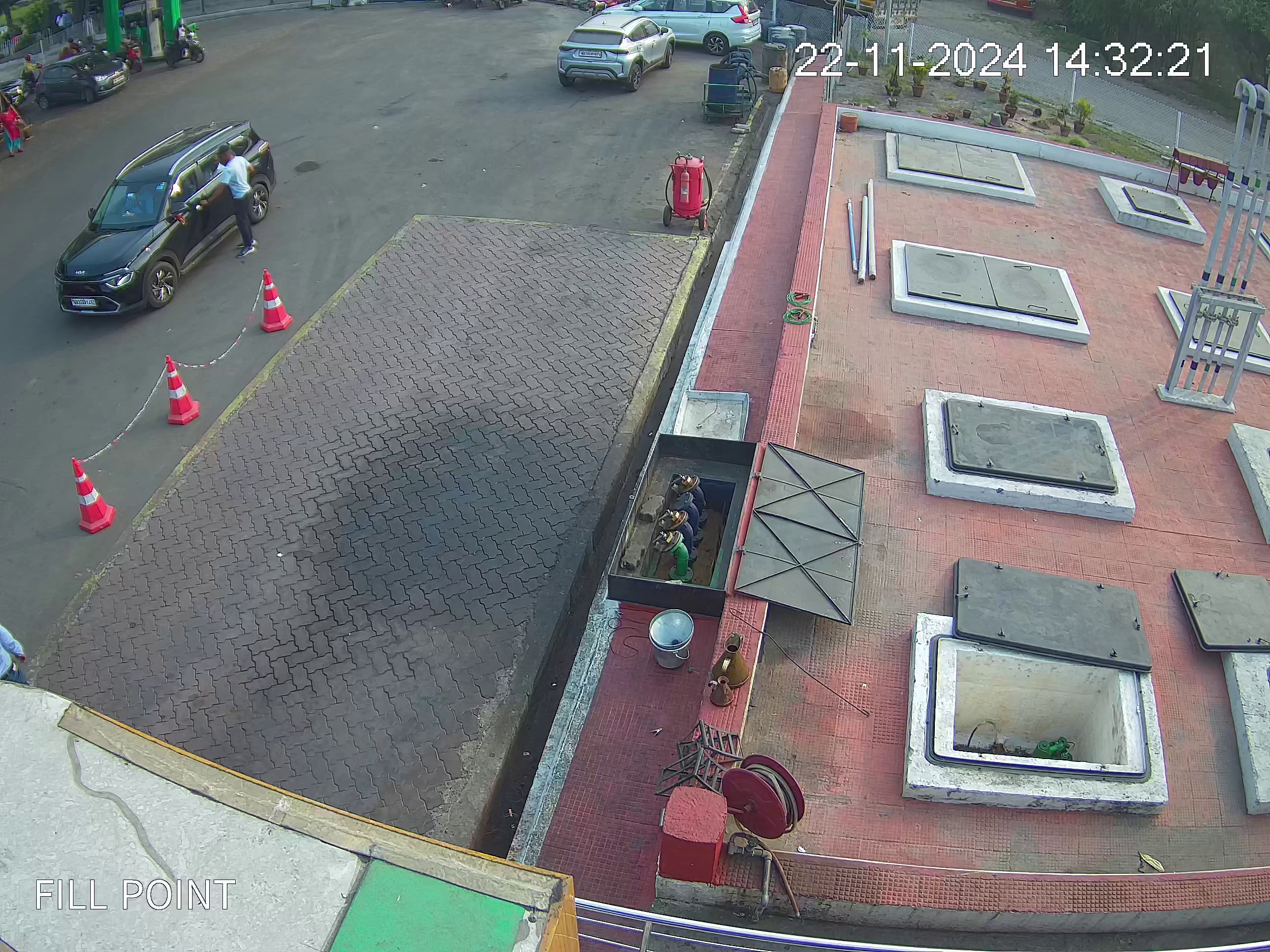 UST_Manhole_Det Object Detection Dataset by UST Manhole Det