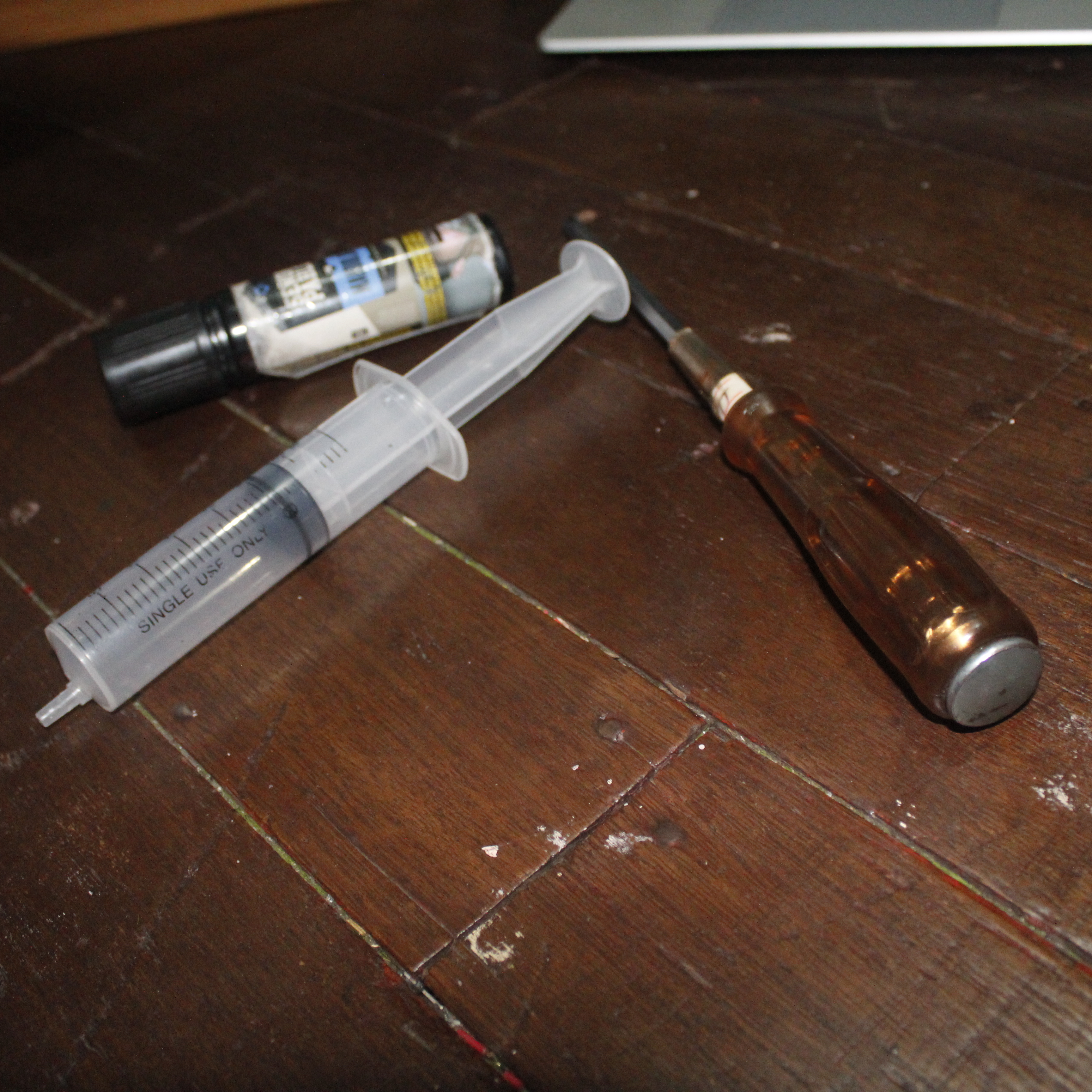 Syringe Object Detection Model by Syringes
