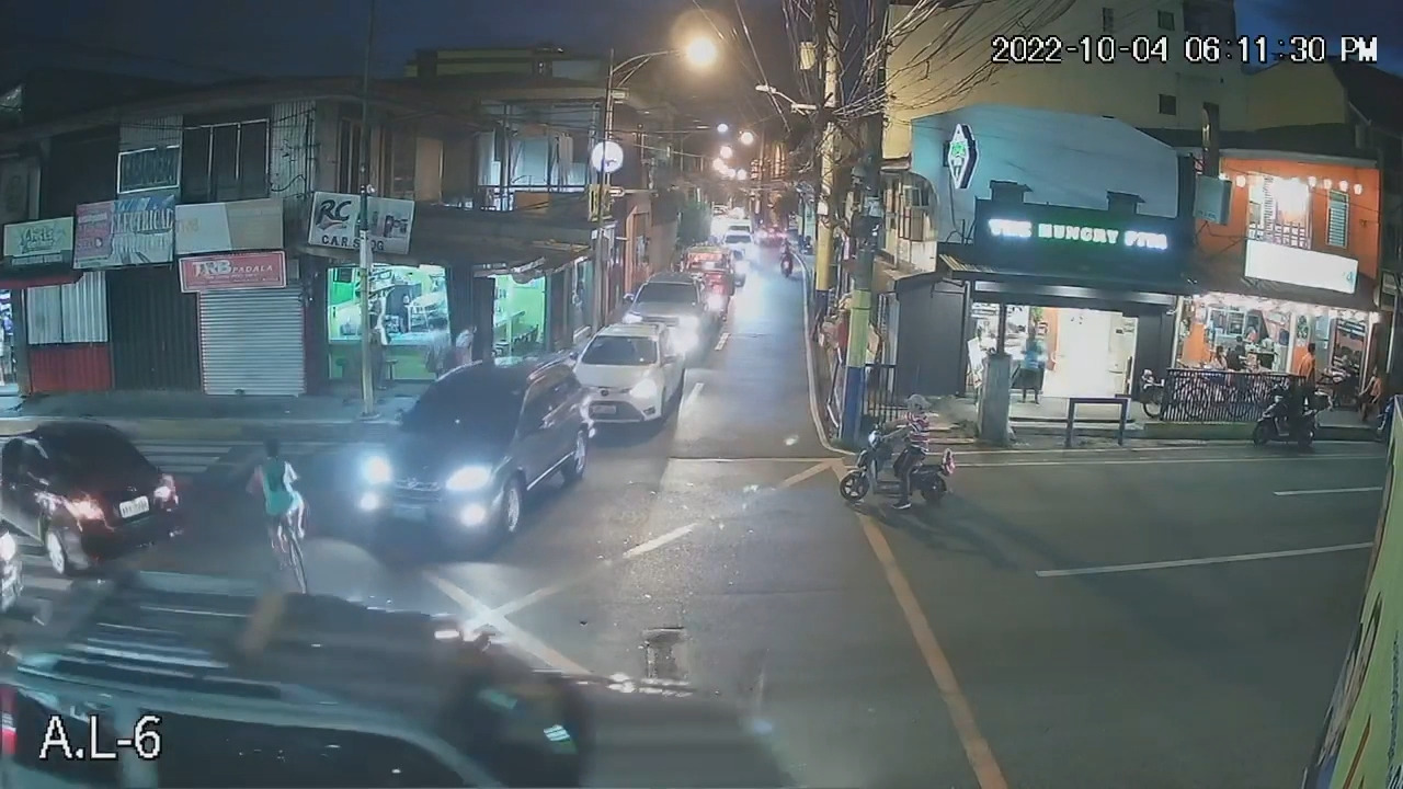 Cctv Motorcycles Helmets 6 7pm Object Detection Dataset By