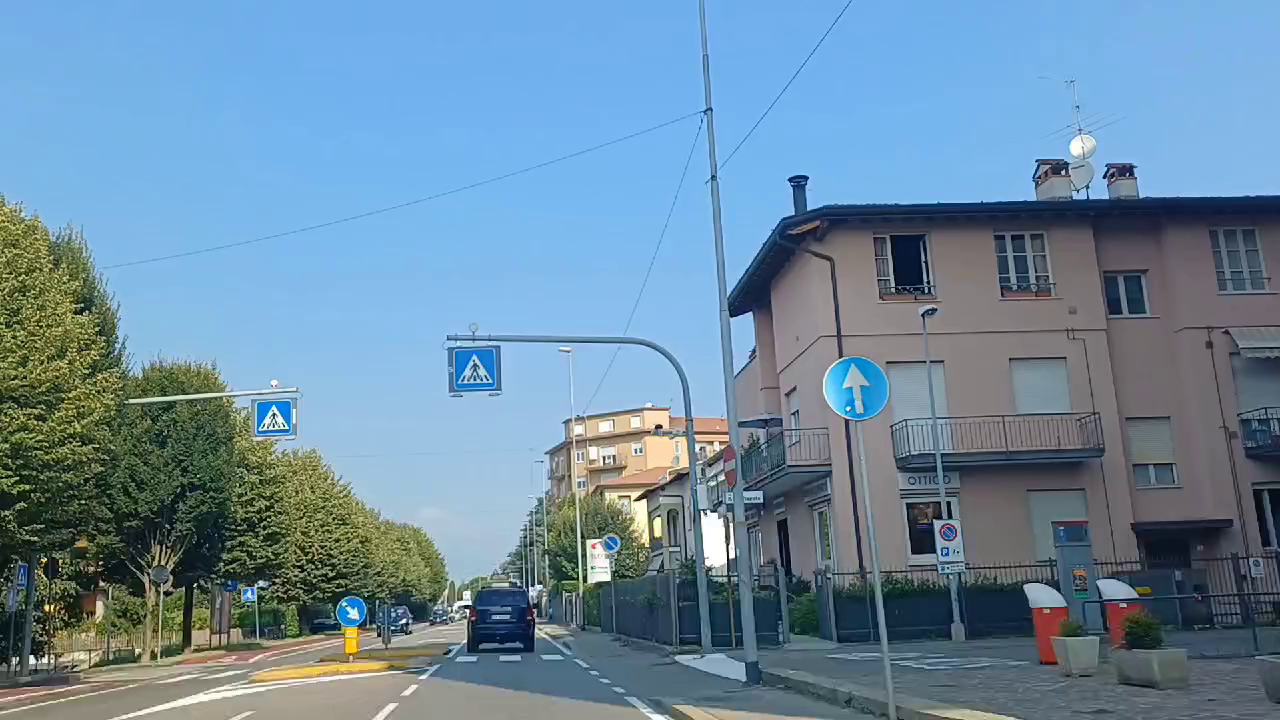 Street lamp v2 Object Detection Dataset and Pre-Trained Model by Hope