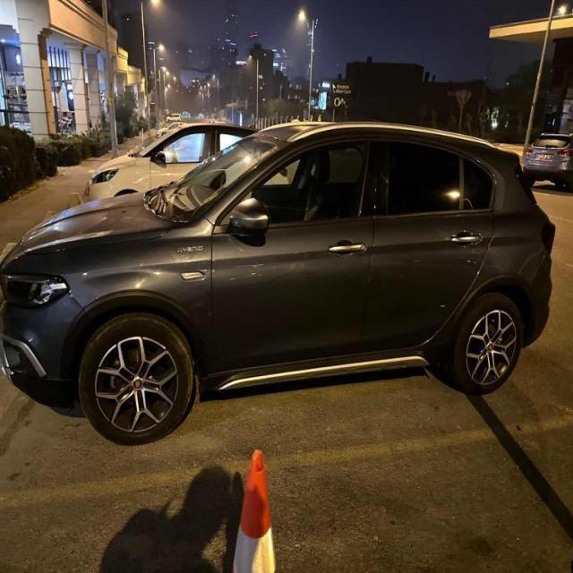 Windows car Instance Segmentation Dataset by car