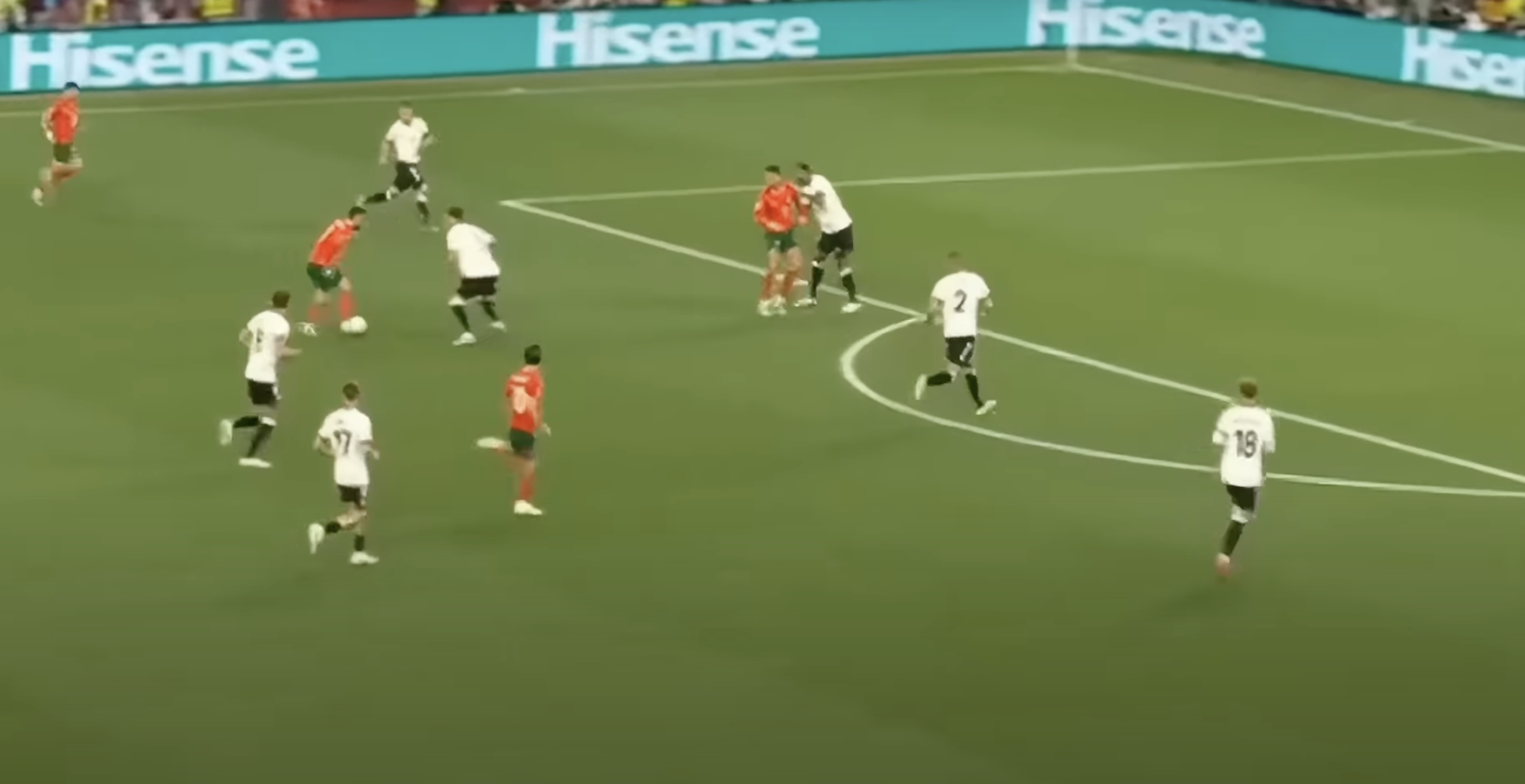 Shirt number Recognition Object Detection Model by Football cv