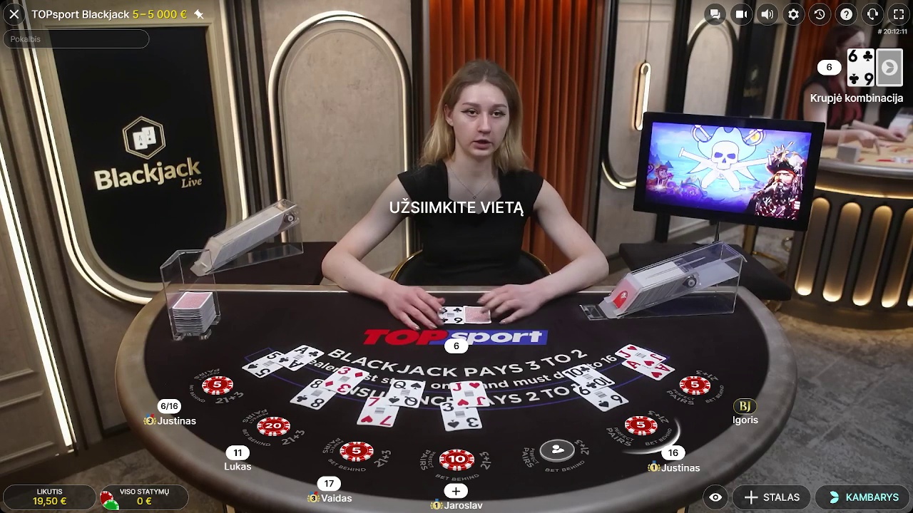 Card-detection Object Detection Dataset and Pre-Trained Model by tadas