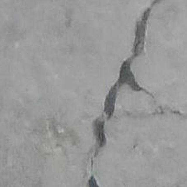 crack Object Detection Dataset by maxwell