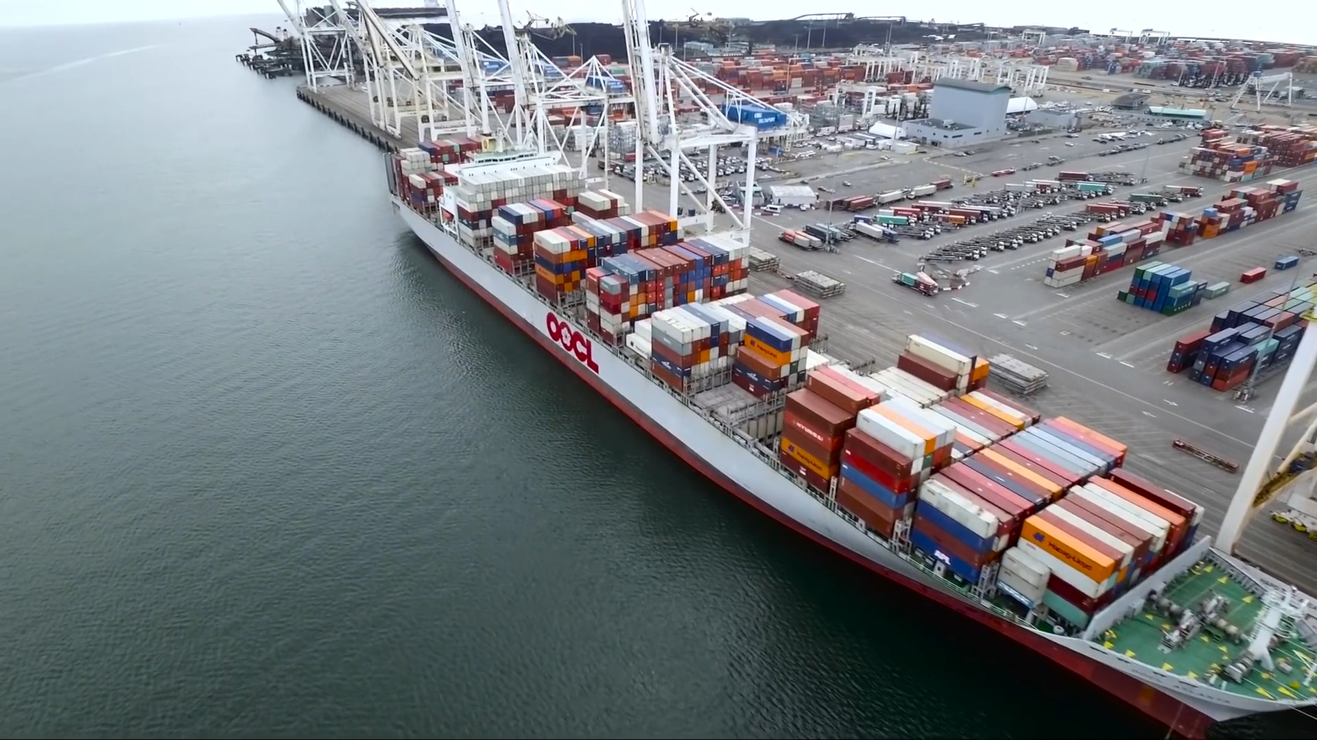 Port Logistics Object Detection Model by Roboflow Universe Projects