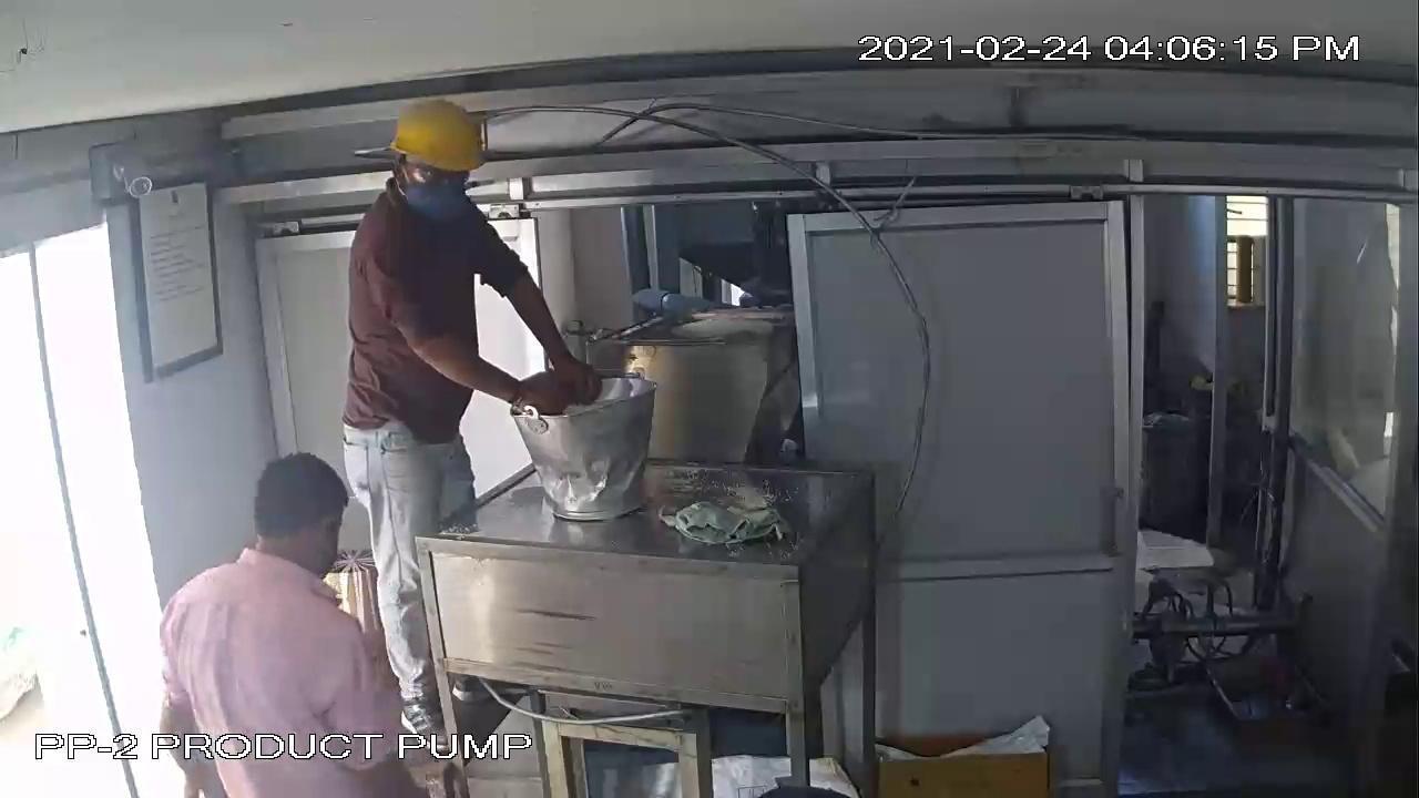 Safety Gloves Object Detection Model by Roboflow Universe Projects