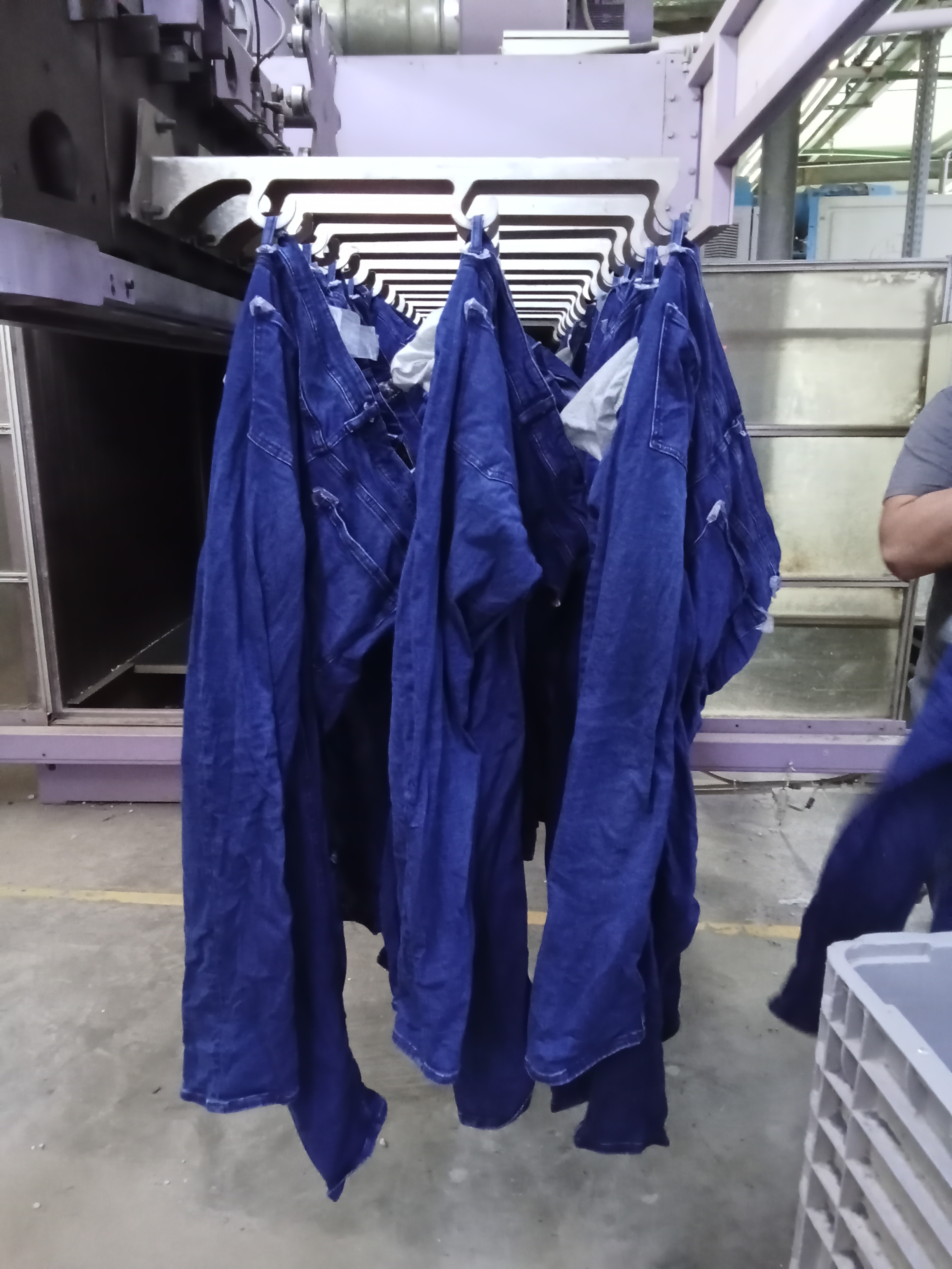 comptage jeans Instance Segmentation Model by SALHI Wael