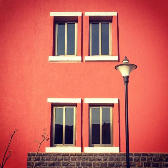 windows-seg-autodistilled Instance Segmentation Dataset by mzworkspace