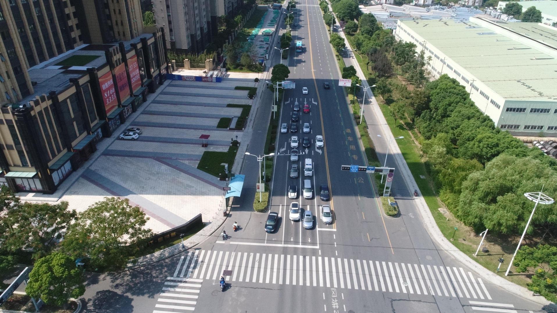 VisDrone2019 Object Detection Model (v2, VisDrone2019-2) by TUD