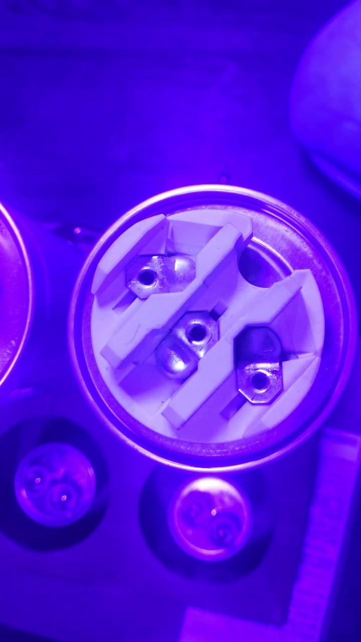 Capacitor_Oil_Detection Instance Segmentation Model by POC